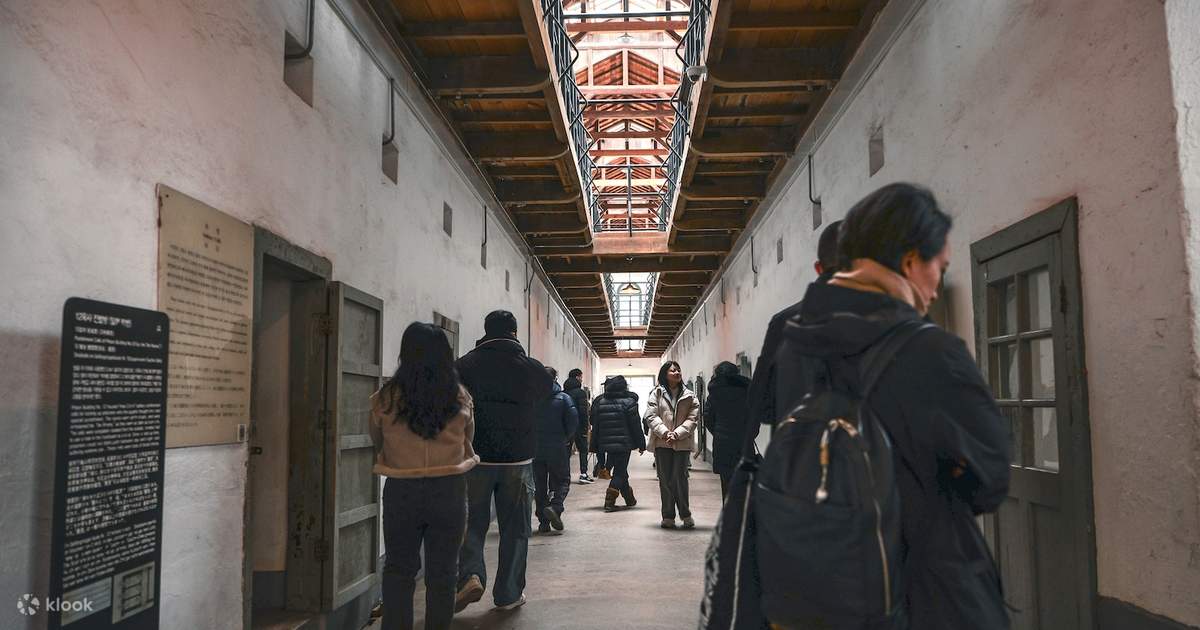Japanese Colonial History Tour at Palace and Prison in Seoul - Klook