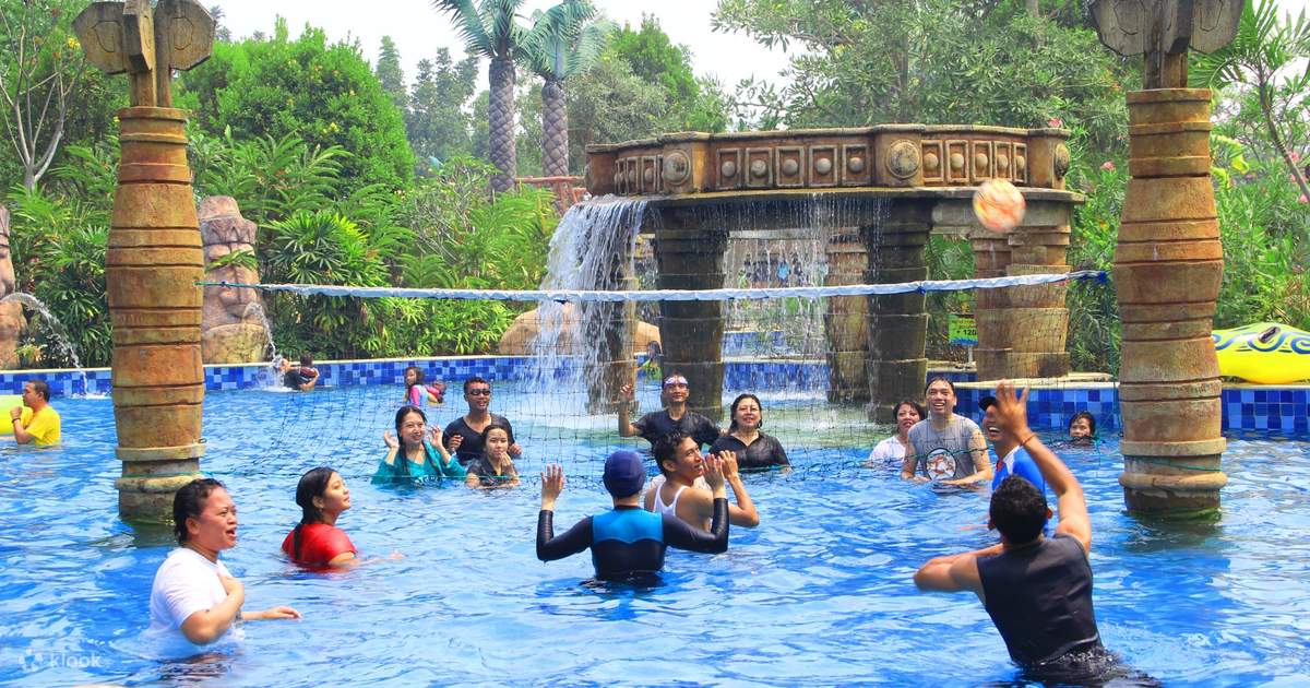 Amanzi Waterpark Ticket in Palembang - Klook