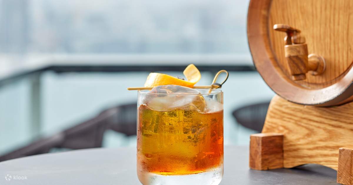 ALTO Bar & Grill | Sky Bar | Cocktail thủ công | Vịnh Causeway - Klook ...