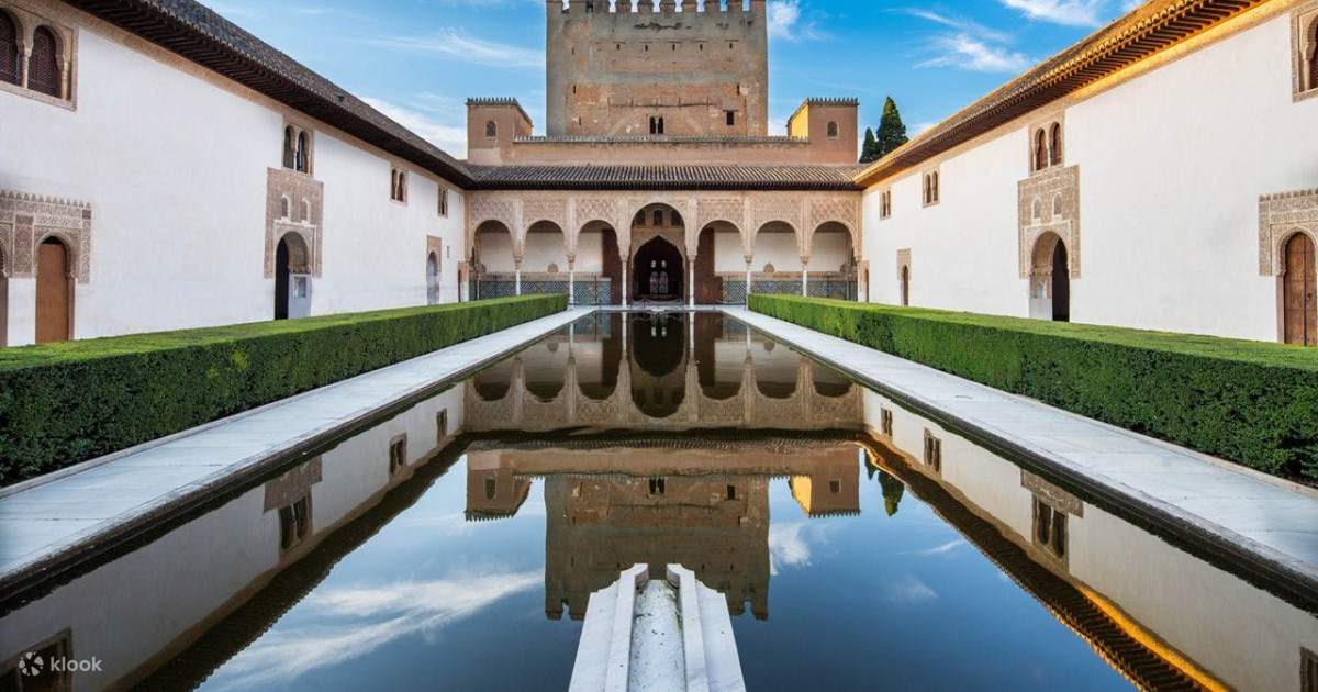 Alhambra private tour in Granada, - Klook