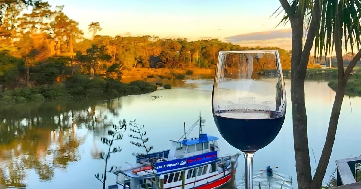 Scenic Boat Cruise to The Riverhead Tavern Restaurant - Klook ...