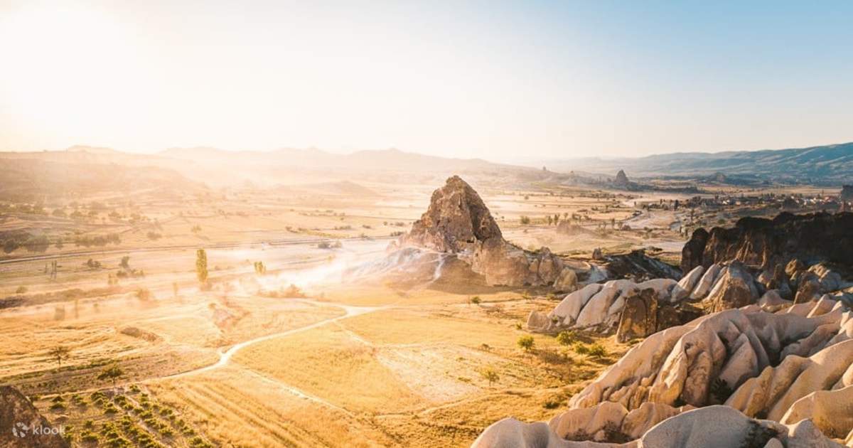 Red & Rose Valley Sunset Hiking Tour - Klook Philippines