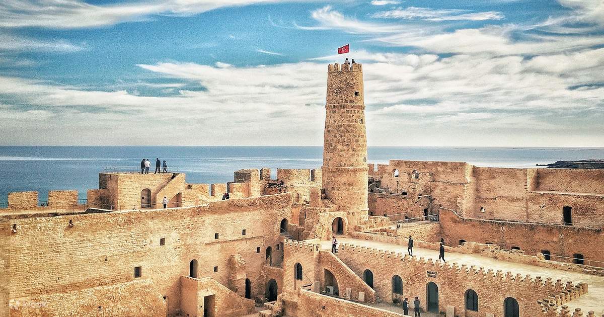 Excursión privada de día completo a El Jem y Monastir desde Túnez ...