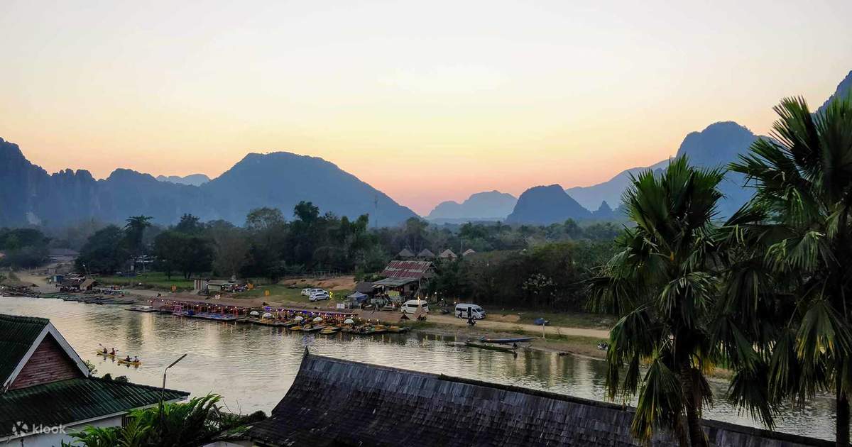 Vang Vieng Cave and Kayak Explorer Tour - Klook