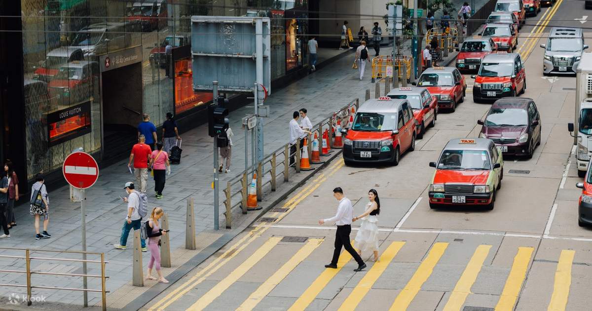 Pengalaman Sesi Fotografi di Central Hong Kong yang Meriah - Klook ...