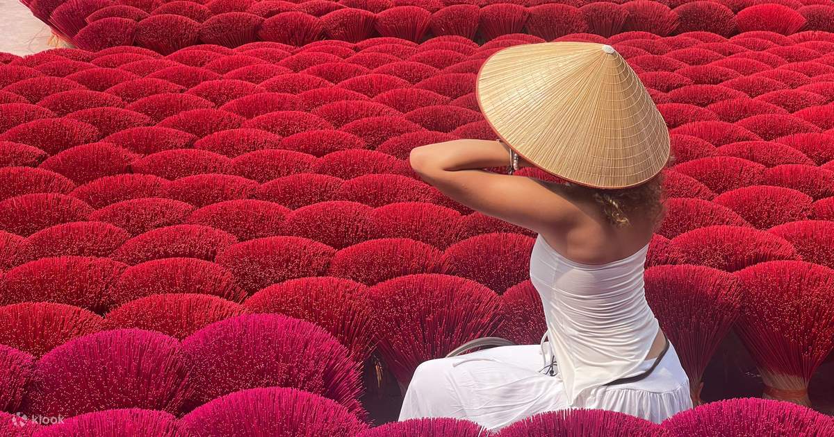 Incense Village, Hat Making & Train Street Group Tour From Ha Noi - Klook