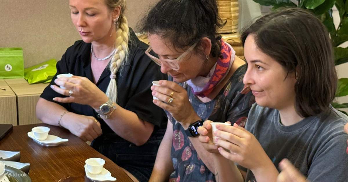 The Art of Chinese Tea in Chinatown Singapore - Klook Australia