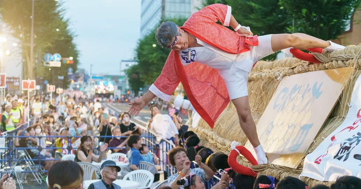 Festival Fukushima Waraji: Sandal Jerami Terbesar di Jepang (Fukuoka ...