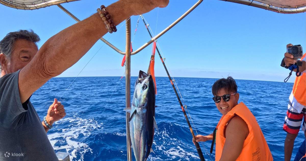 Private Charter Boat Fishing & Trolling Experience in Okinawa - Klook