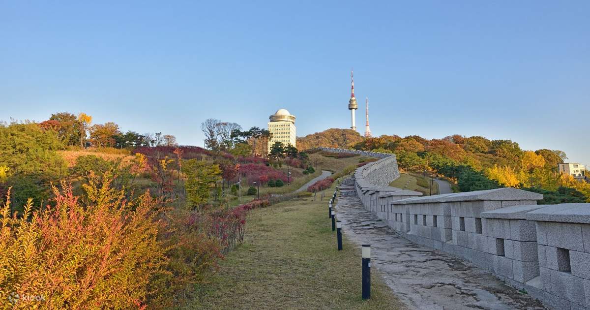 Namsan Dulle-gil Trail & Namsan Park Half-day Trekking Tour - Klook ...