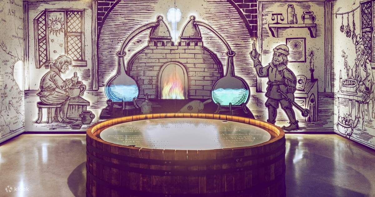 Tham quan Bảo tàng Vodka Ba Lan tại Warsaw - Klook Việt Nam