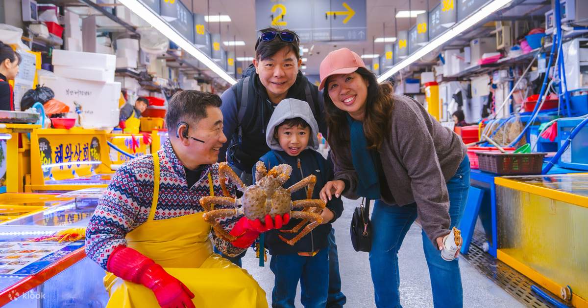 Busan Gukje Market & BIFF Square Half-Day Local Food Experience - Klook