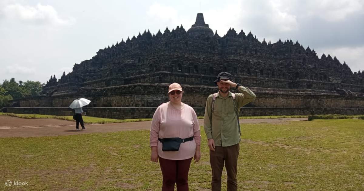 Private Day Tour Candi Borobudur, Candi Prambanan, dan Gunung Merapi ...