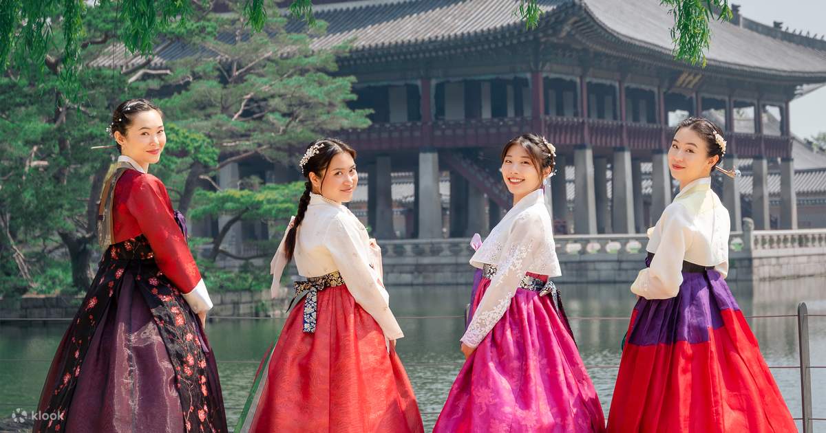 Gyeongbokgung K-drama Hanbok Experience by Daehanhanbok - Klook