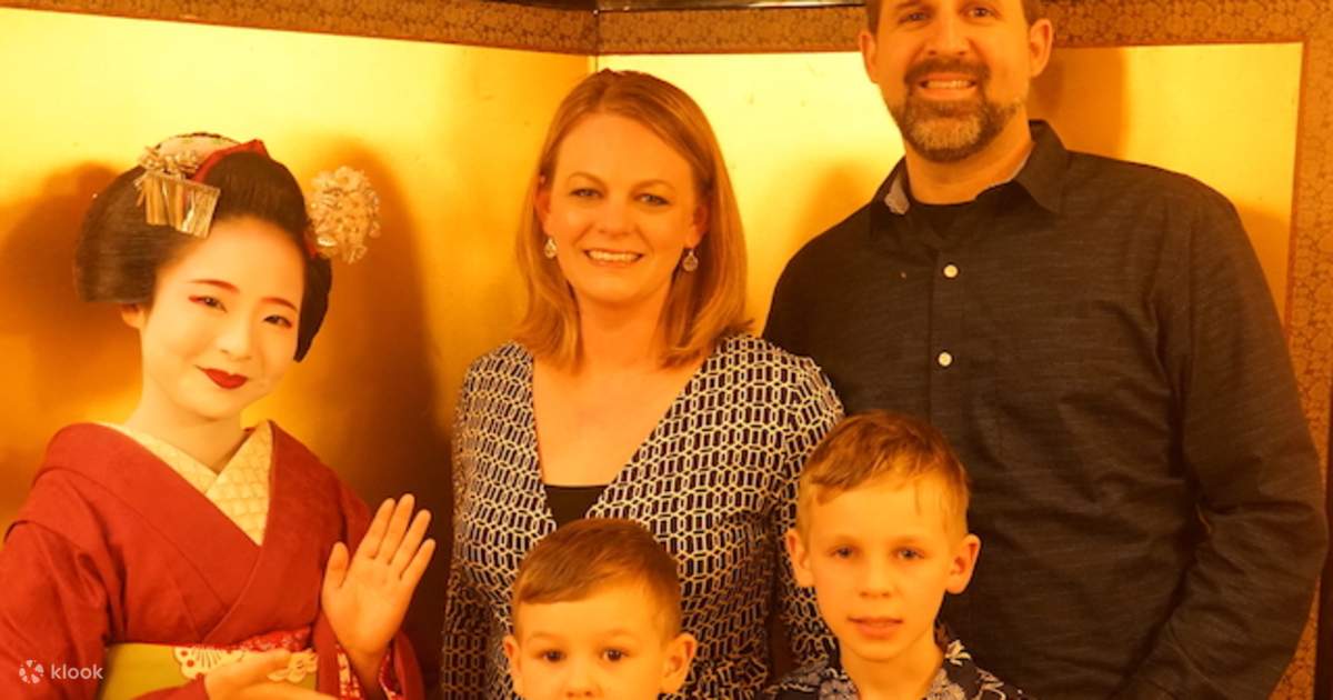 Interactive Dinner with Maiko in Kyoto - Klook