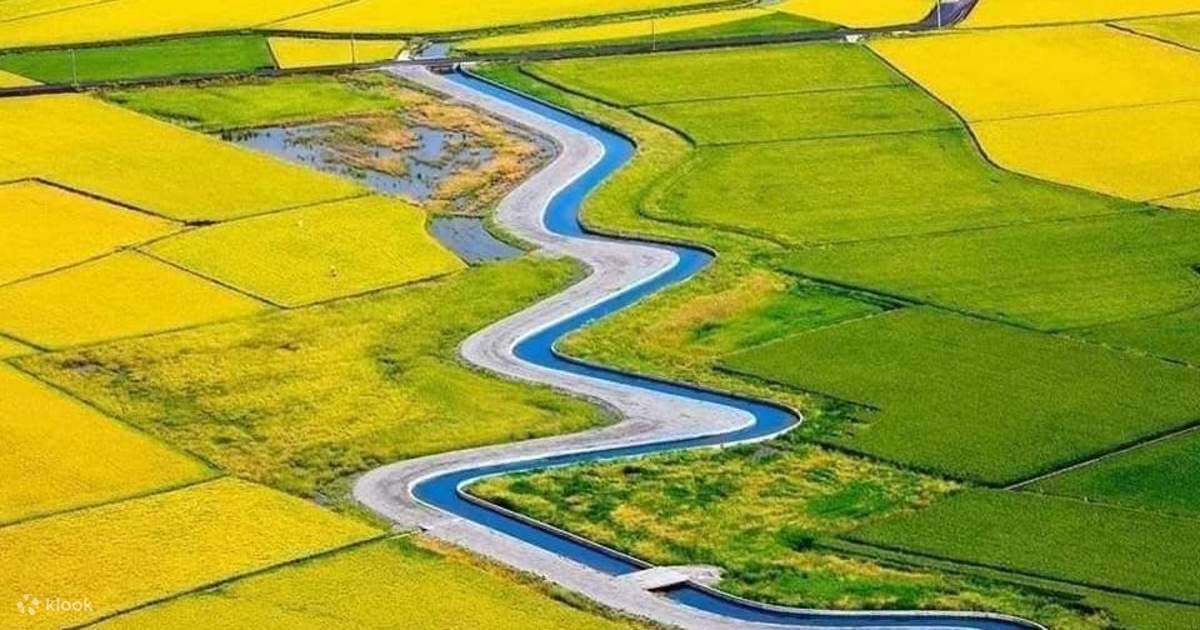 Yilan Dongshan S-shaped Golden River Rice Field Canoe Experience ...
