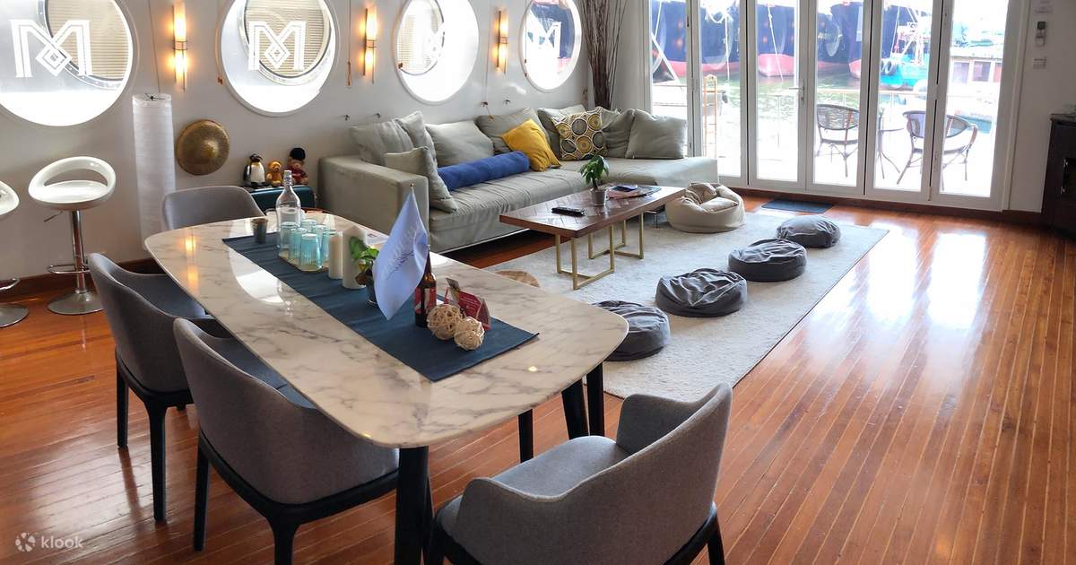 Pengalaman Sewa Rumah Perahu TANGAROA di Hong Kong - Klook Indonesia