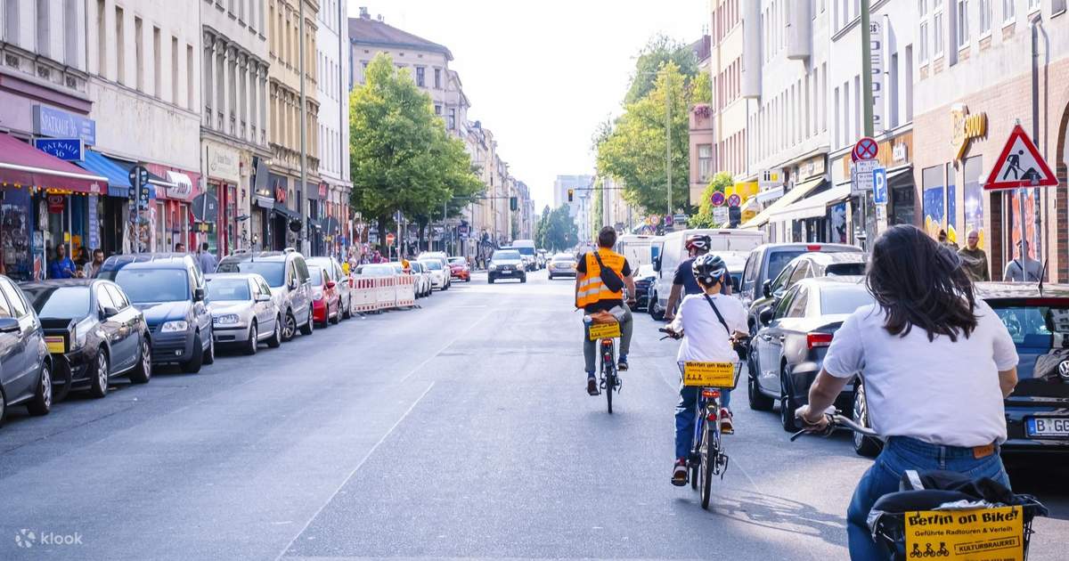 Alternative Bike Tour in Berlin - Klook Estados Unidos