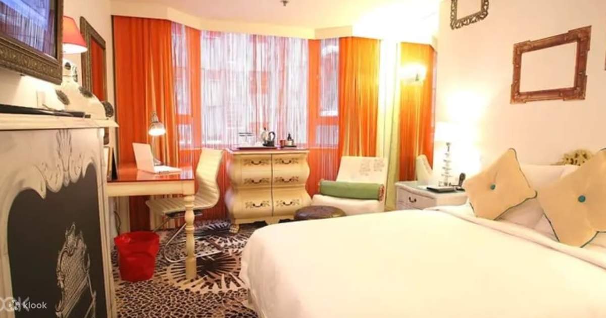 Day Use Package Stay at The Luxe Manor - Klook