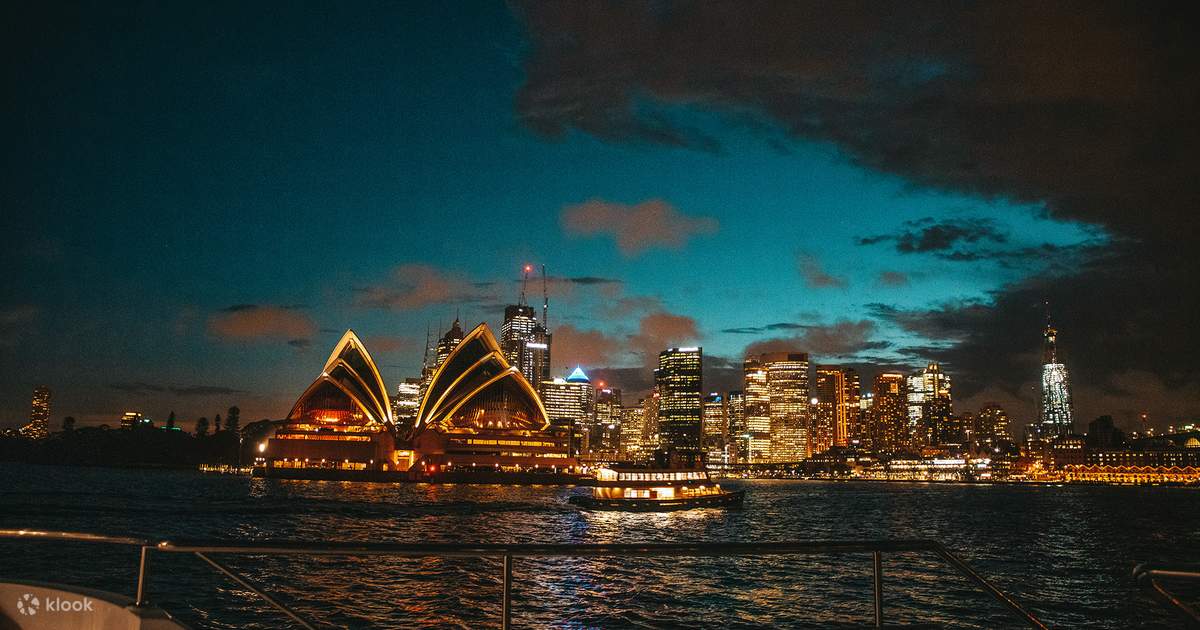 Vivid Festival 3-course Fine Dining Dinner Cruise by Journey Beyond ...