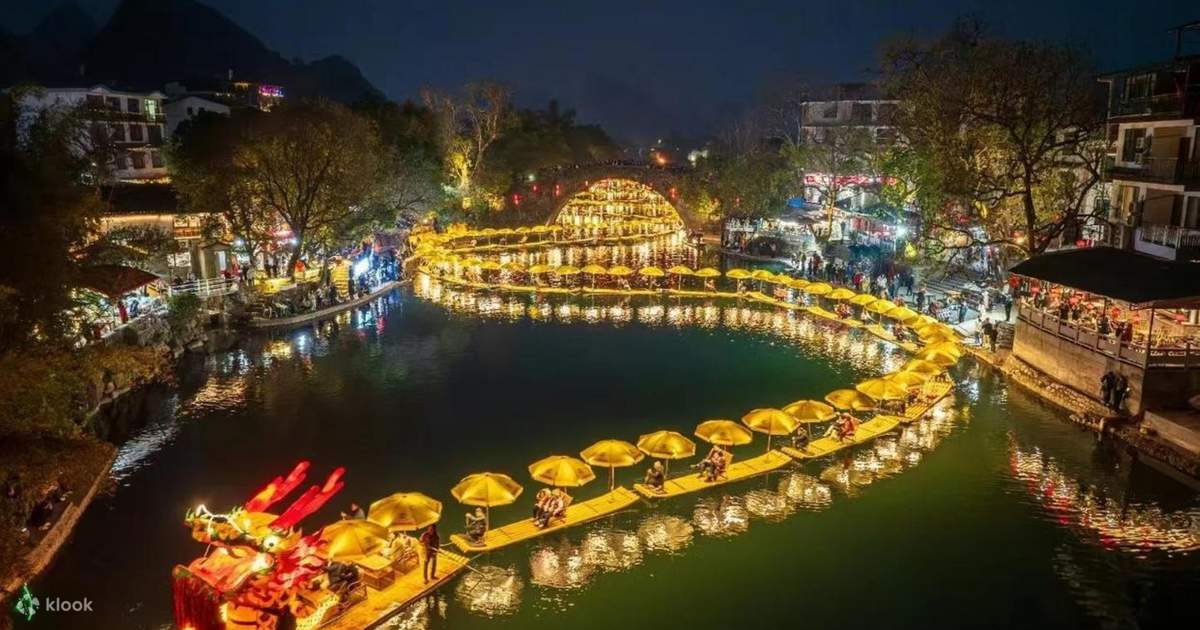 Golden Dragon Parade at the Golden Dragon Bridge in Yangshuo, Guilin ...