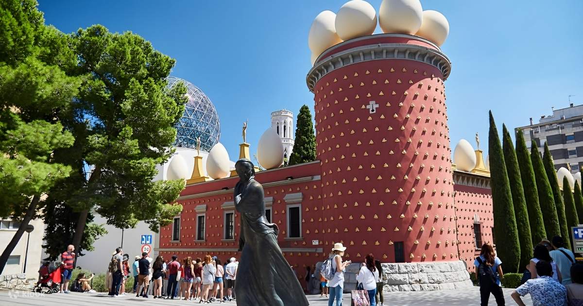 Girona, Figueres & Dali Theatre and Museum tour from Barcelona - Klook