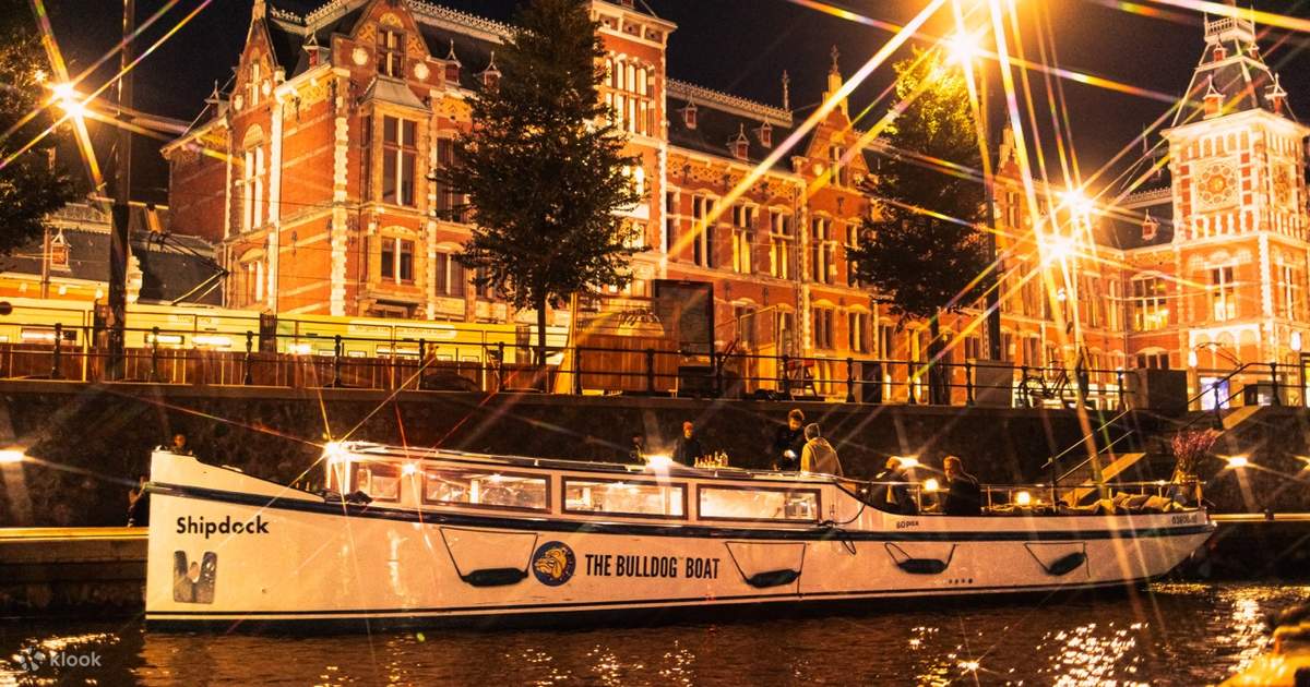 1-Hour Smoking Amsterdam Canal Cruise Tour - Klook