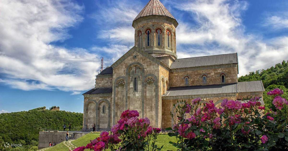 Dari Tbilisi: Biara Bodbe, Sighnaghi, & Tur Sehari Telavi - Klook Indonesia