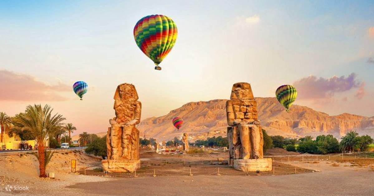 Satu Paket Balon Udara Panas dengan yang Terbaik di Luxor Tepi Barat ...