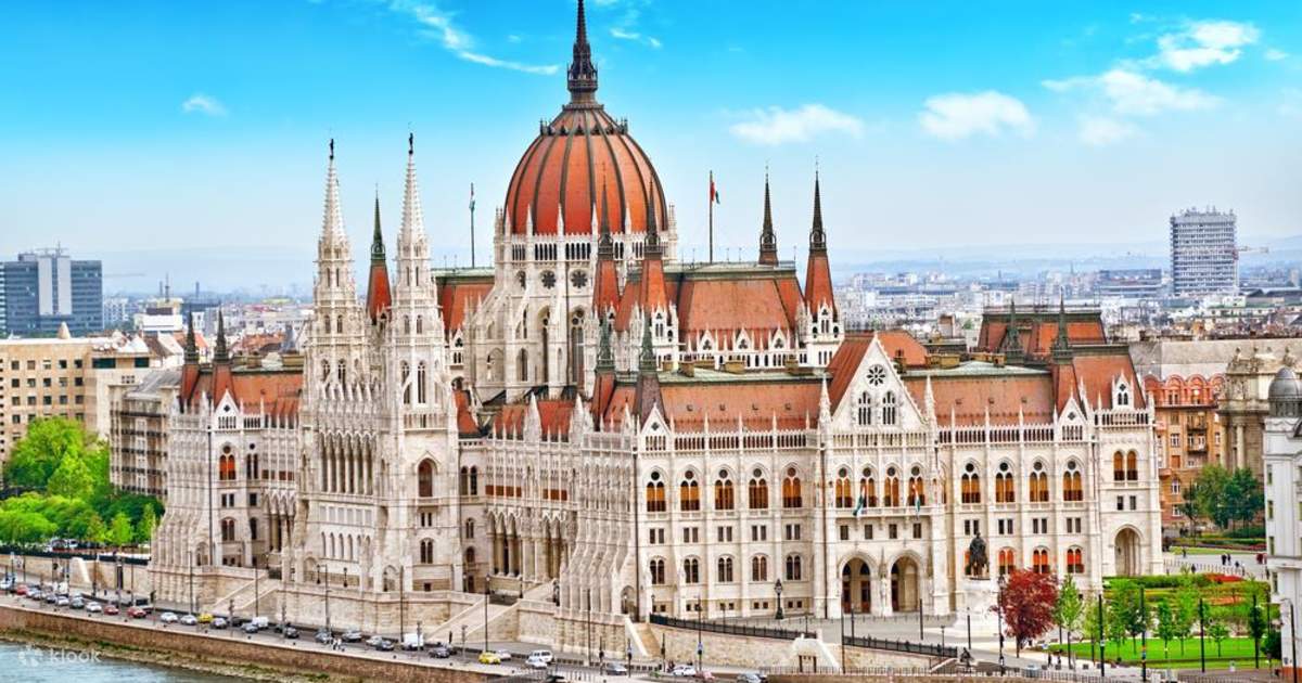 From Vienna: Guided day tour to Bratislava, Gyor & Budapest - Klook ...