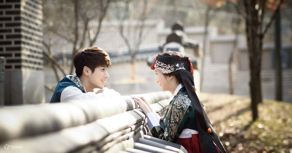 Hanbok Portrait Experience by Z-and in Seoul - Klook