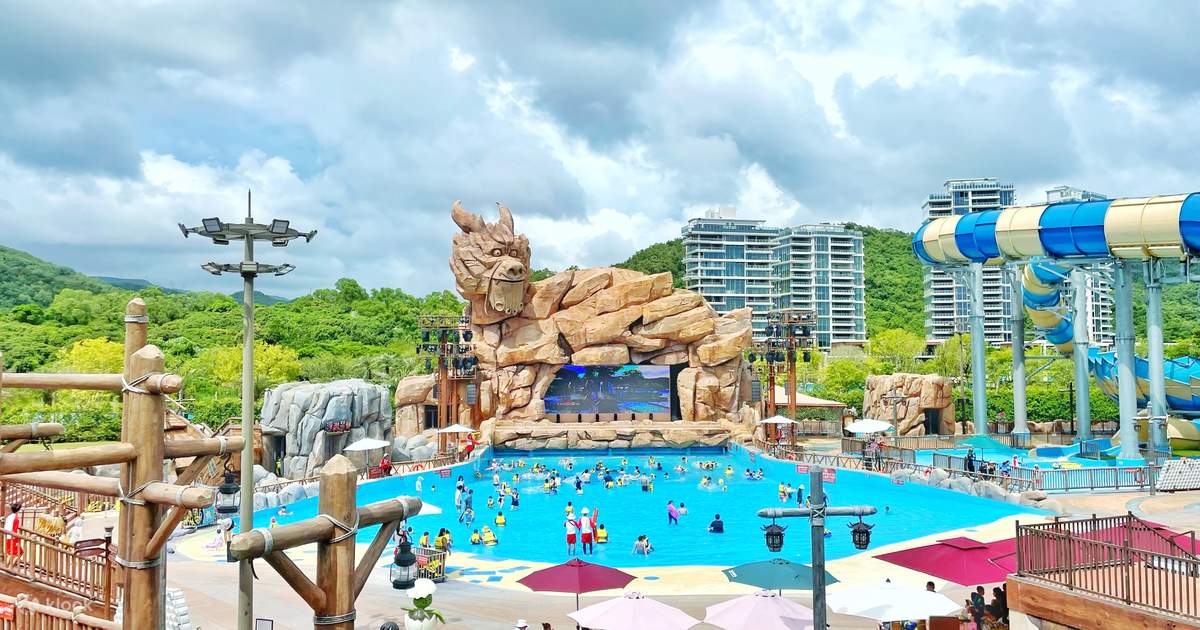 CITIC Sands Bay Water World & Dapeng Ancient City One-Day Tour - Klook