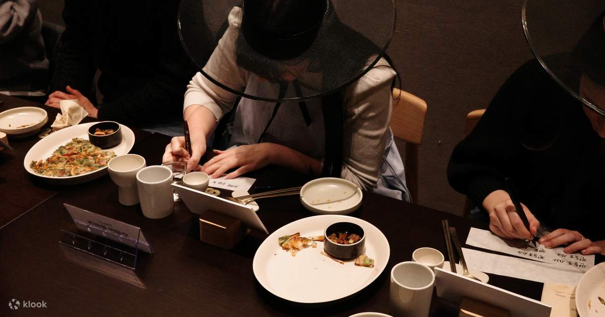 Joseon Style Traditional Liquor Storytelling (Euljiro branch) - Klook ...