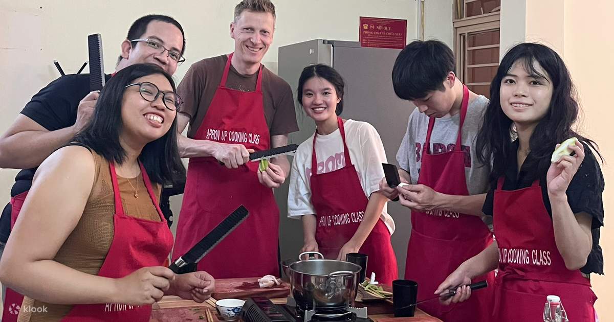 Da Nang Cooking Class: Famous Local Dishes & Market Tour by Apron Up ...