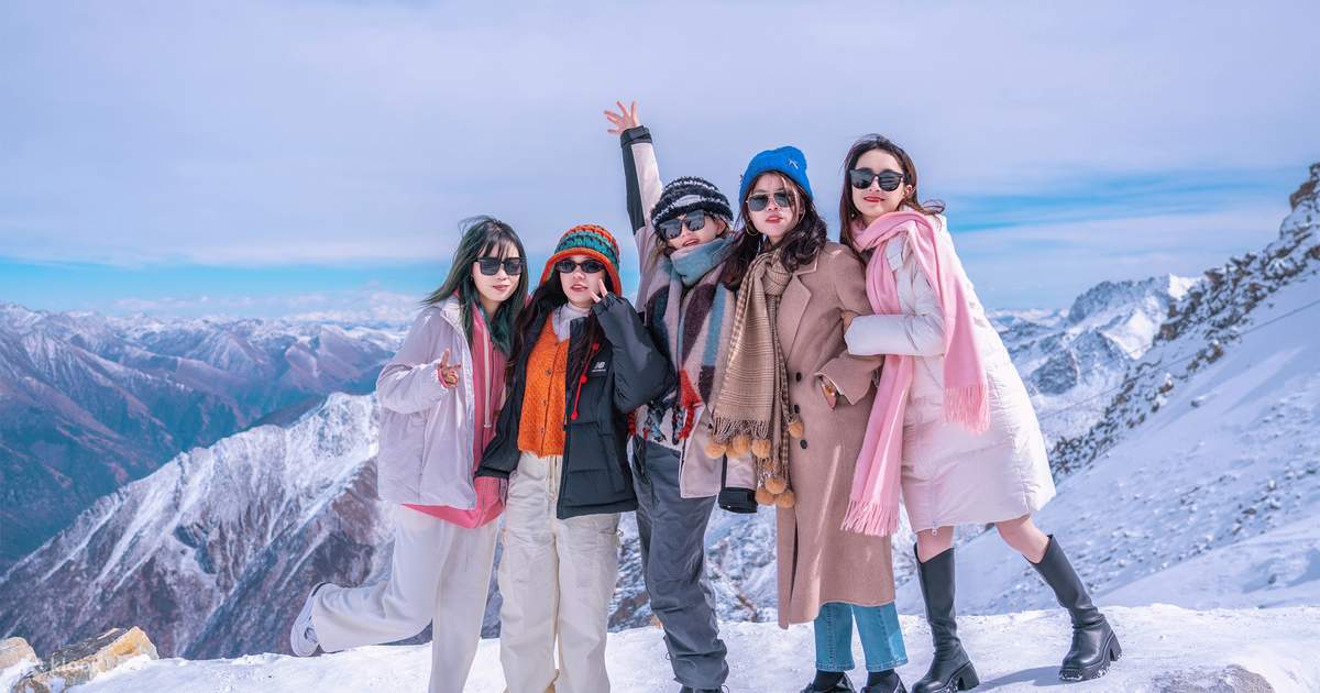 [Winter Special] Aba Loop 3-Day Tour (Shuangqiaogou in Siguniang ...