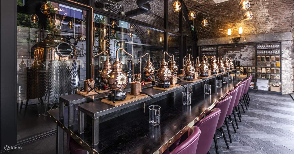 Gin-making experience in Spirit of Manchester Distillery - Klook