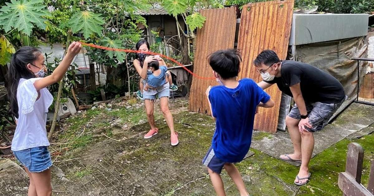 The Last Kampong of Singapore Private Tour - Klook Singapore