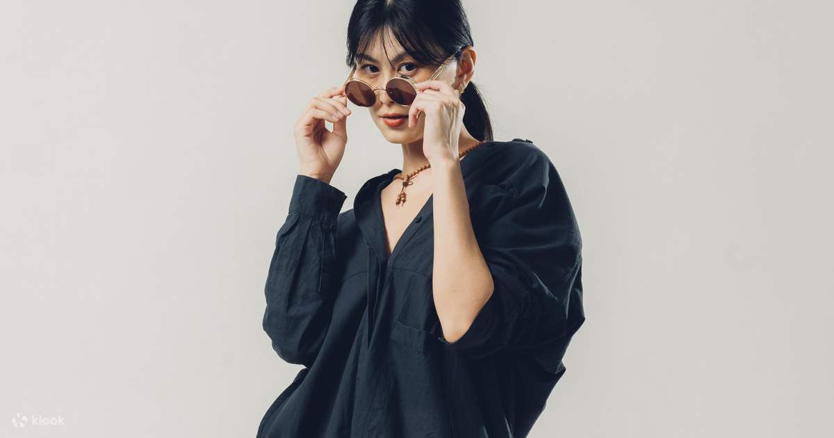 Dadaocheng Personal Portrait - Professional Studio Photoshoot - Klook ...