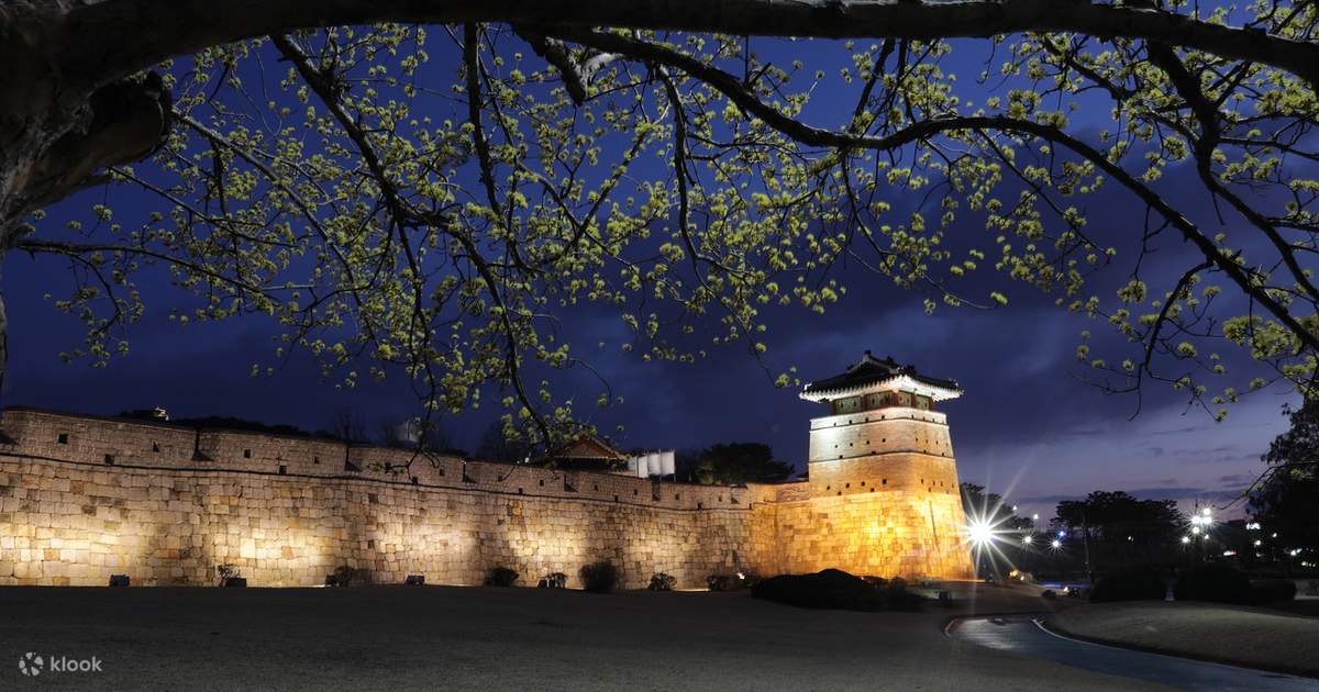 Suwon Hwaseong Night Tour From Seoul - Klook