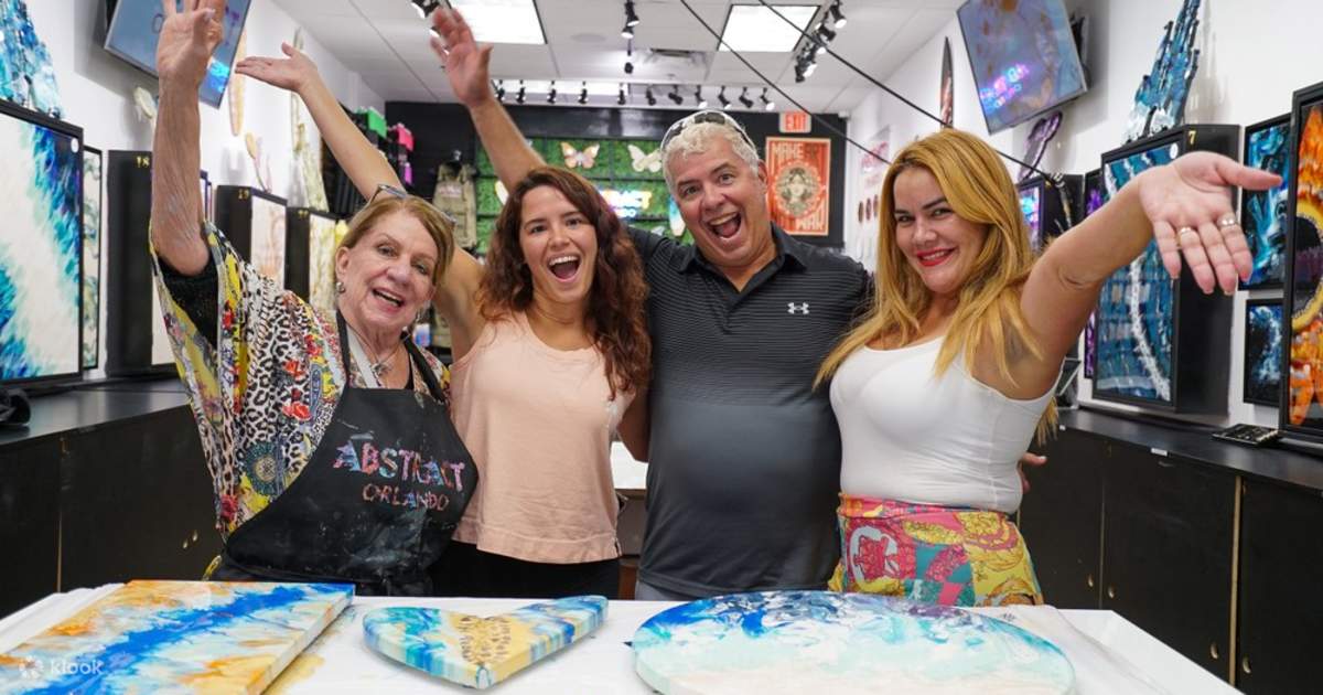 Fluid Art Class Experience in Orlando - Klook