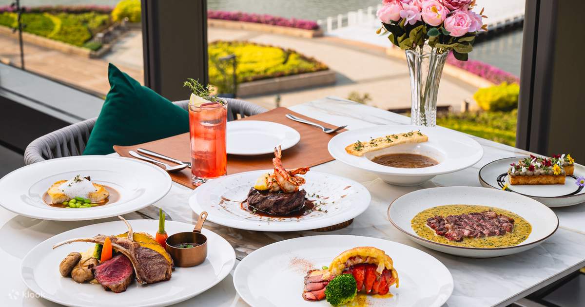 Buffet Vantage Point tại Trung tâm Hội nghị Quốc gia Queen Sirikit ...