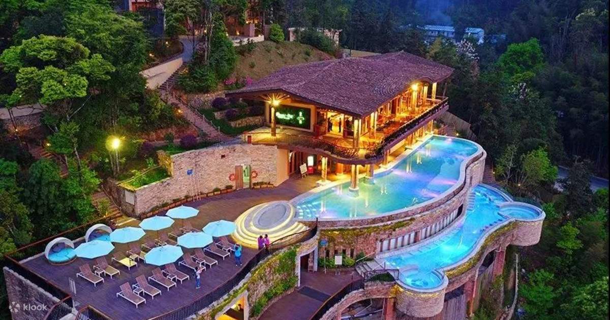Huizhou Nankun Mountain Cross Water Hot Spring Hotel Package - Klook