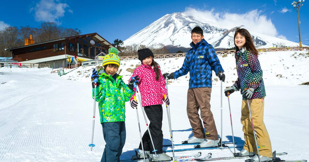 Lawatan Sehari Bermain Ski di Padang Ski Yeti, Aras 2 Gunung Fuji ...