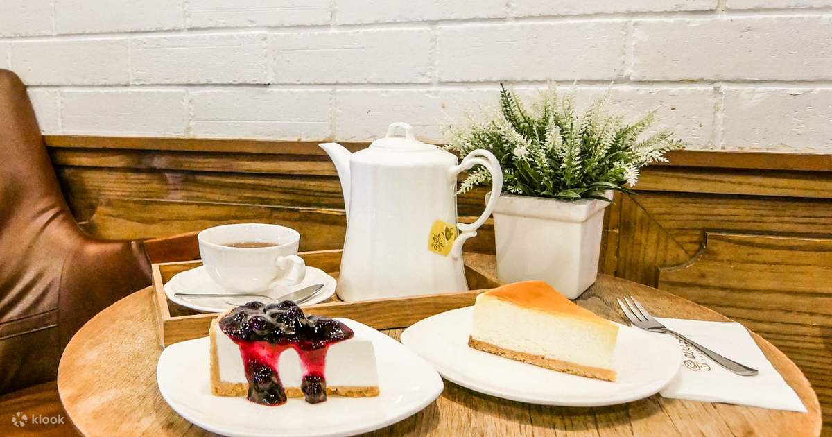 Cafe and Tea Set at Desserie Sweet Cafe at Terminal 21 Bangkok - Klook ...