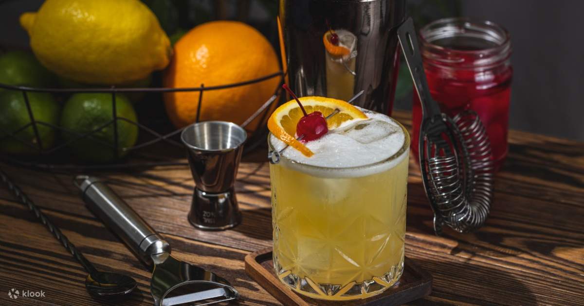 Hanoi Cocktail Class With Light Meal And Transfers Included - Klook ...