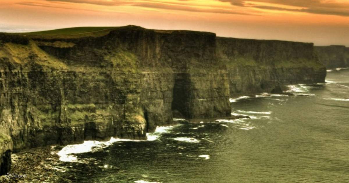 Tur Tebing Moher, Biara Kilmachdough, dan Kota Galway dari Dublin ...