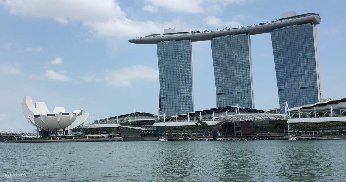 Singapore River Bumboat Cruise Half Day Tour with TUNGLOK Dinner - Klook