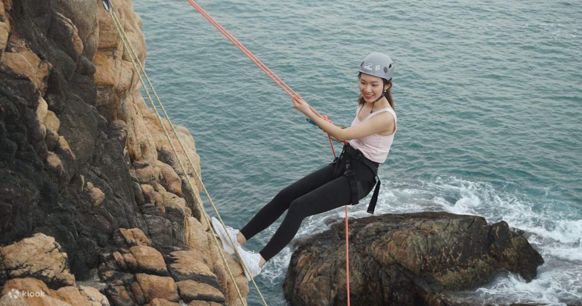 【Exclusive Activity】Explorer Hong Kong ｜Canyoning｜Snorkelling Tour ...