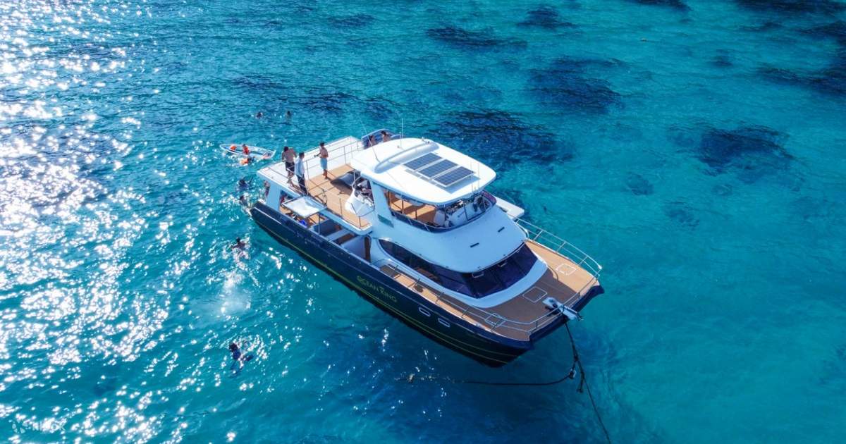 Lawatan Sehari Kepulauan Similan Dengan Ocean King Catamaran - Klook ...