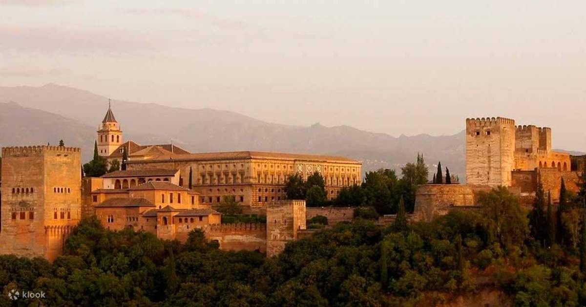 The Alhambra Ticket with Audio Guide - Klook Estados Unidos